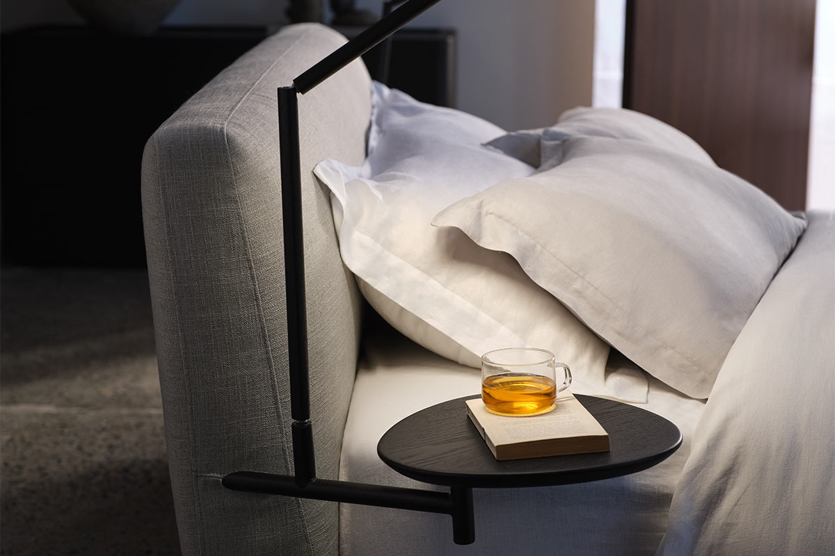 KING bed accessories: Streamline your bedroom interior design