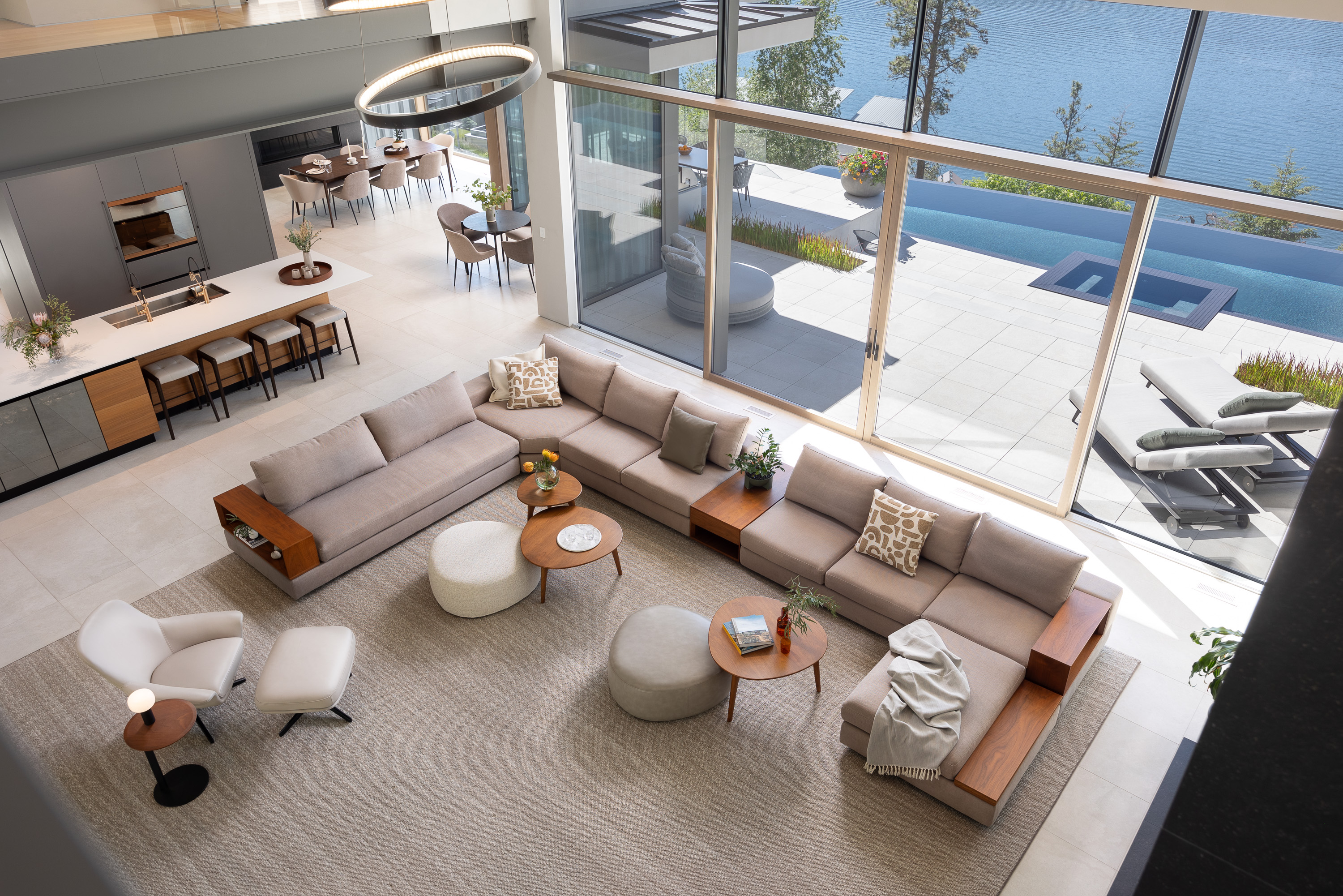 Explore the ultimate luxury lakefront development | King Living