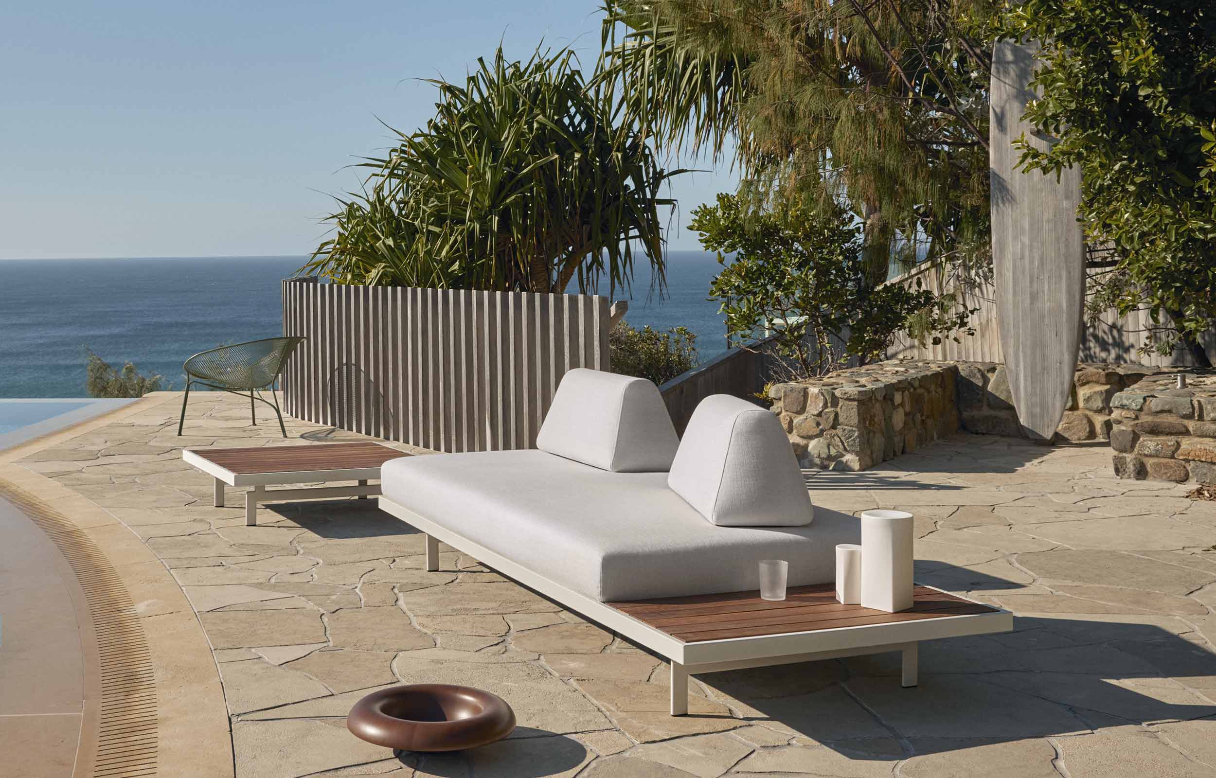 Two seater outdoor lounge store