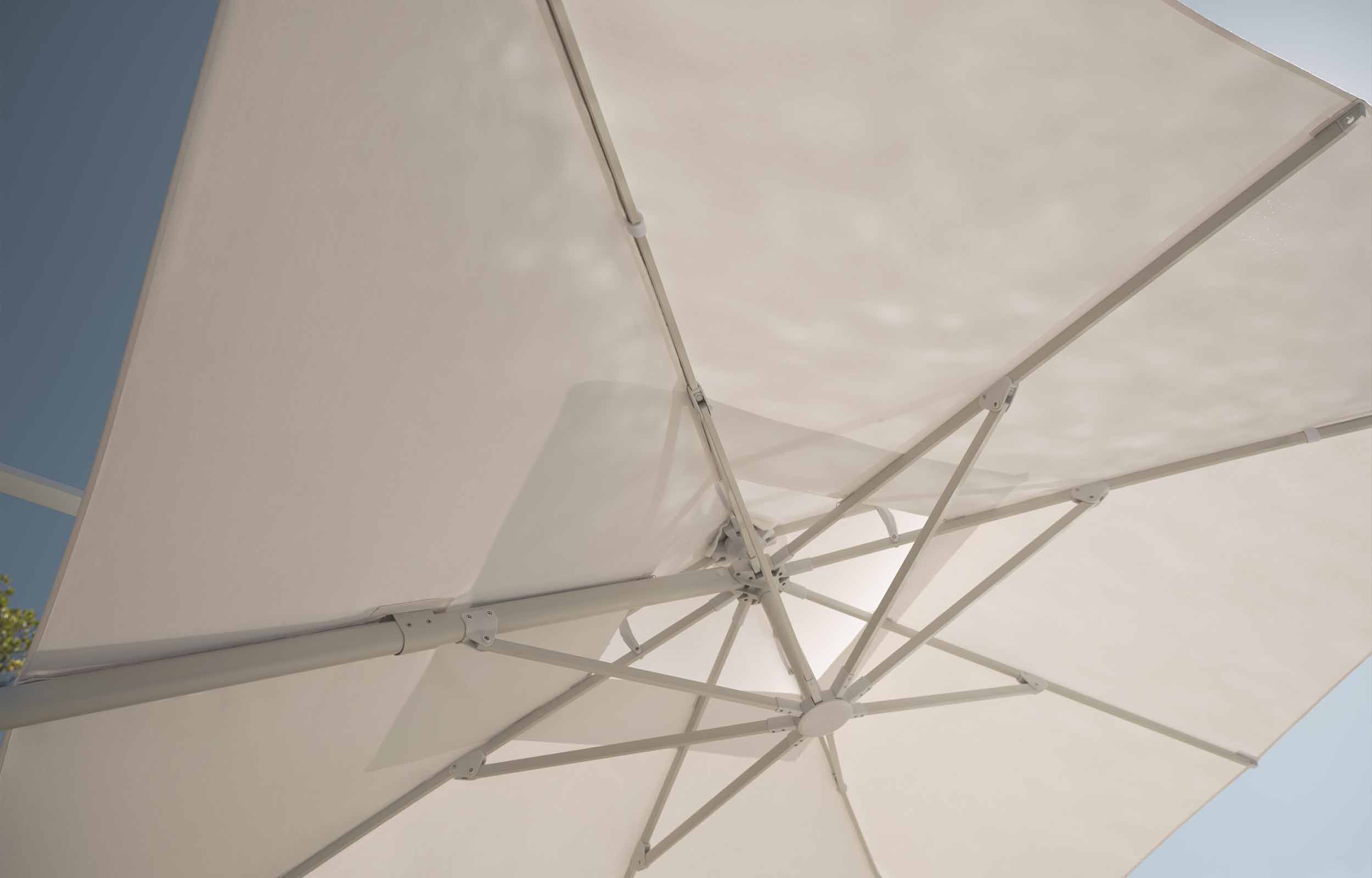 Whitehaven Outdoor Umbrella | King Living