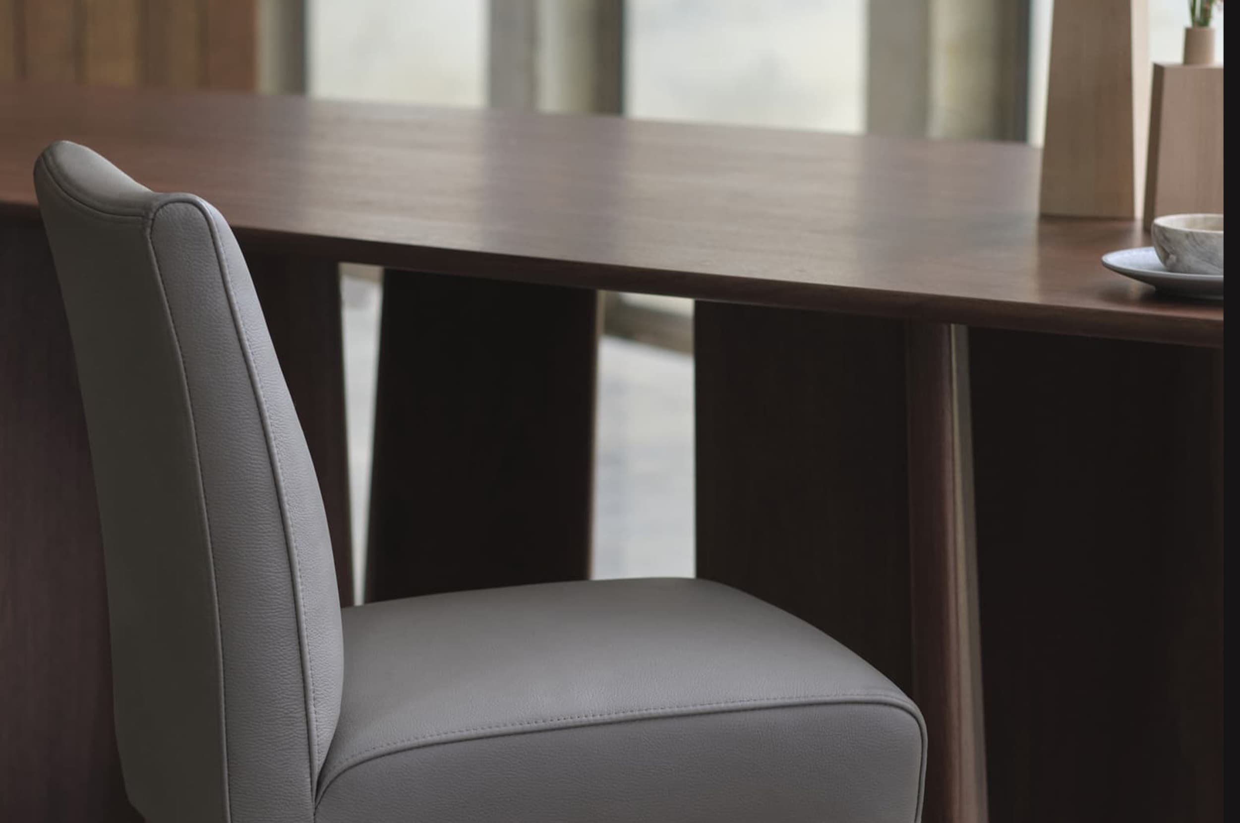 Issho 10 Seater Dining Table