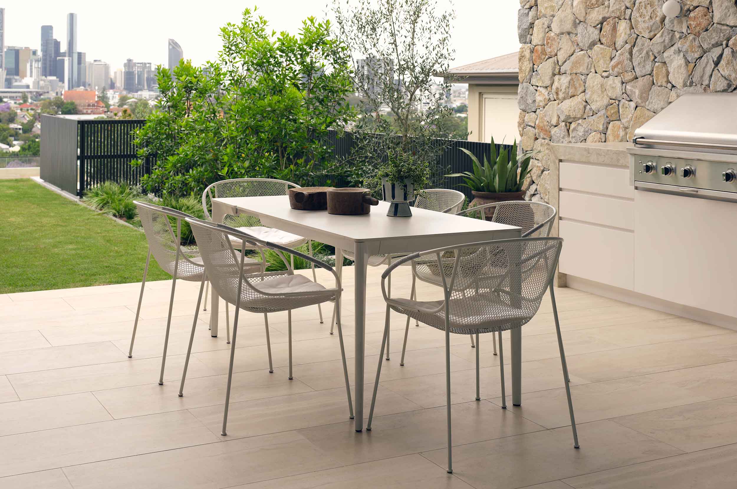 Quay 4-6 Seater Extendable Dining Table