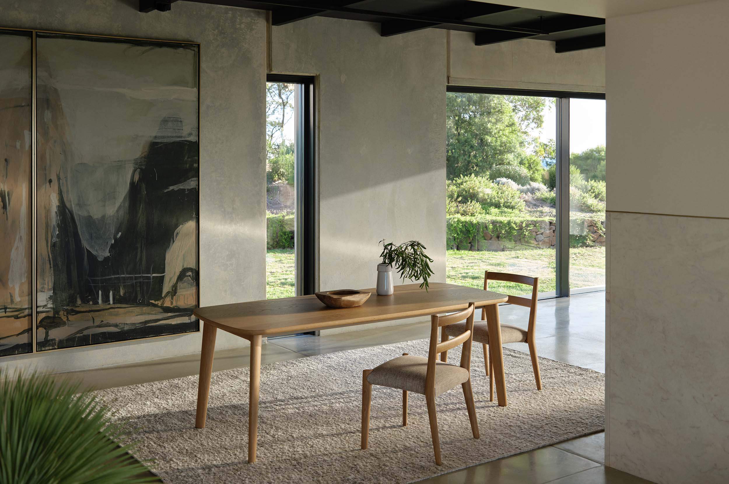 Rug Placement: A Designer’s Guide to Layout and Size | King Living